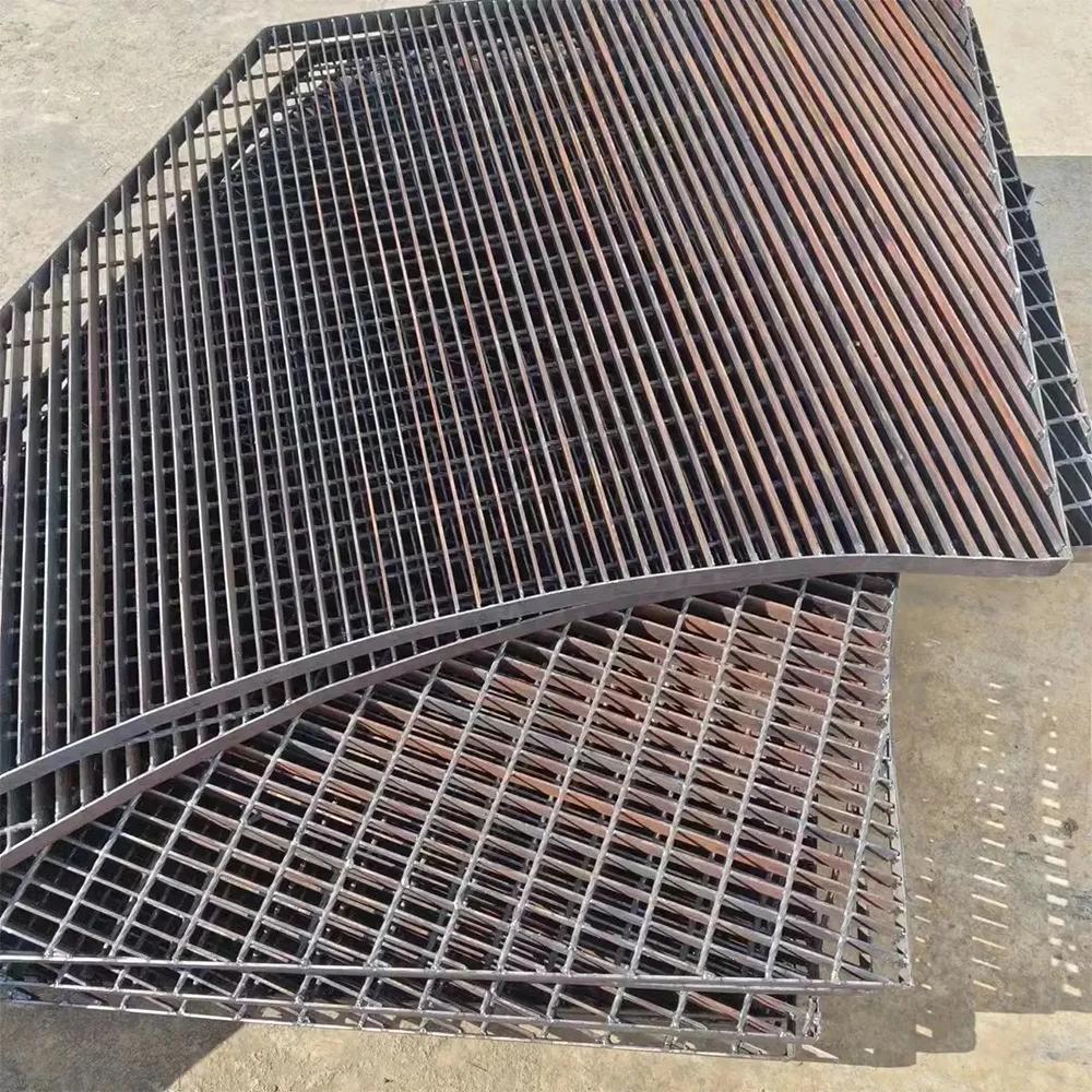 Hot Dip Galvanized Steel Grating Continuous Pedestrian Slot Trench ...